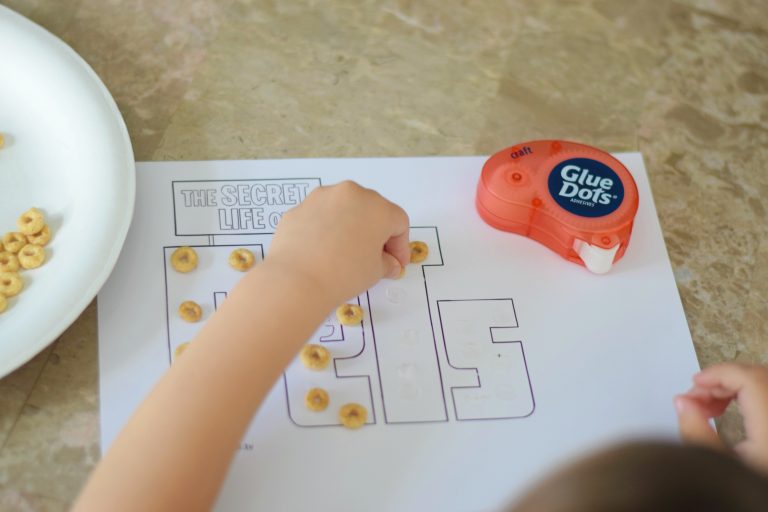 3 Summer Activities Using Cheerios® - The Mother Overload